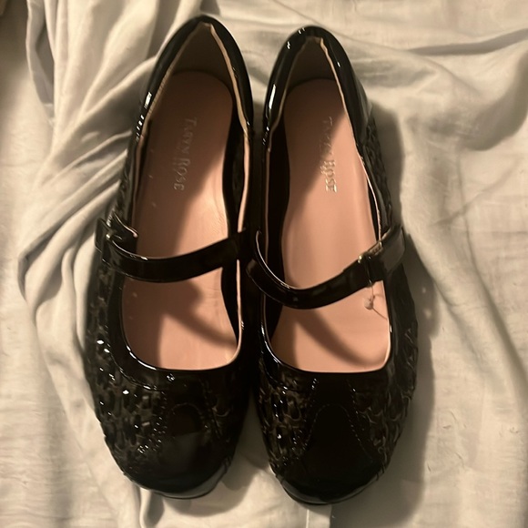 Taryn Rose | Shoes | Braided Leather Mary Janes Taryn Rose | Poshmark